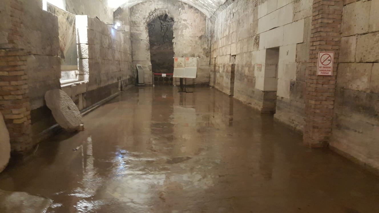 SNIMKA SVE GOVORI Pogledajte što je kiša učinila Dioklecijanovim ...