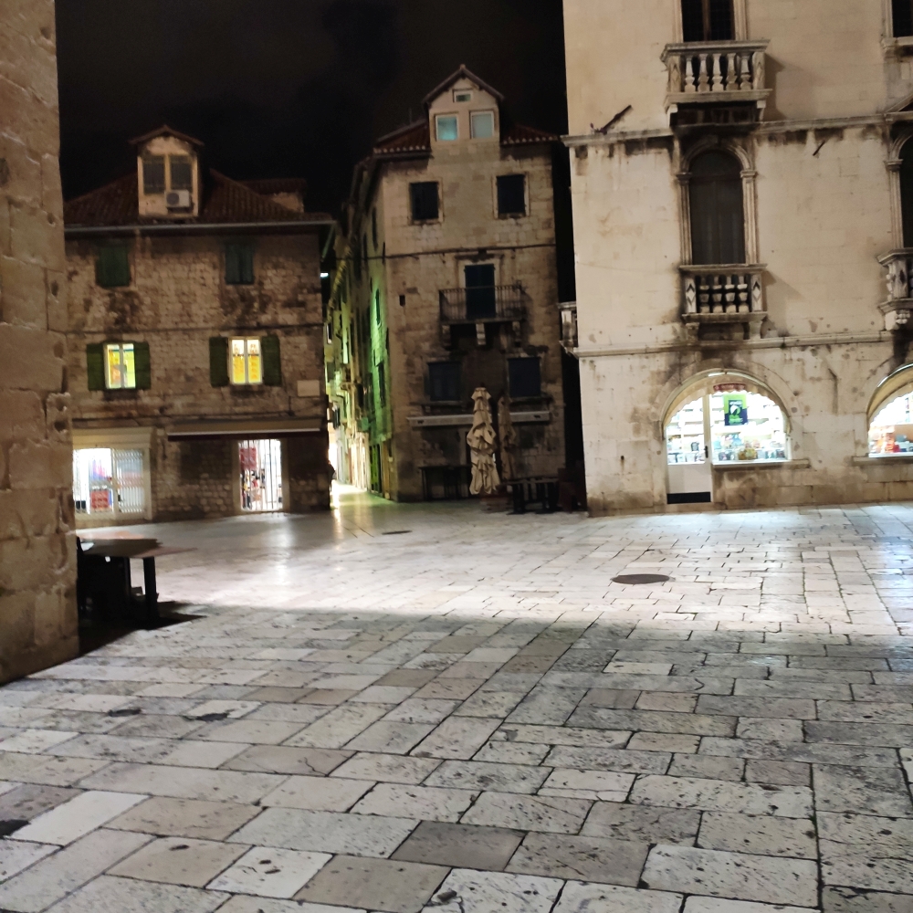 GRAD DUHOVA Centar Splita sablasno je prazan | Dalmatinski portal