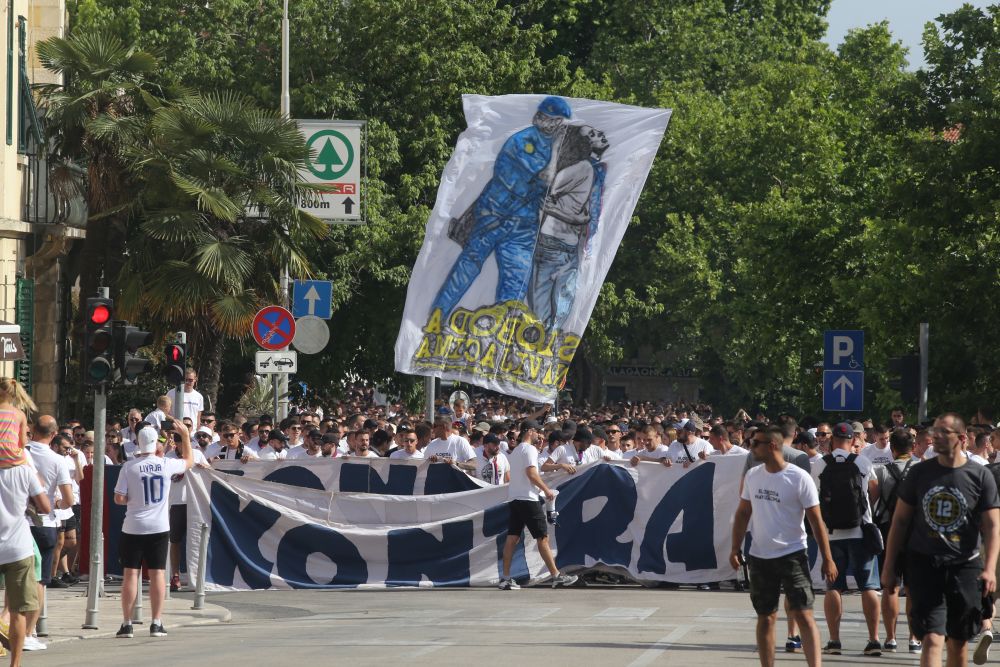 FOTOGALERIJA: Torcida stigla na Poljud | Dalmatinski portal