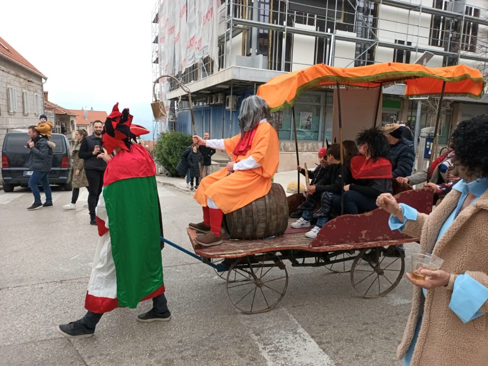 FOTO/VIDEO Bakove svečanosti okupile brojne Imoćane | Dalmatinski portal