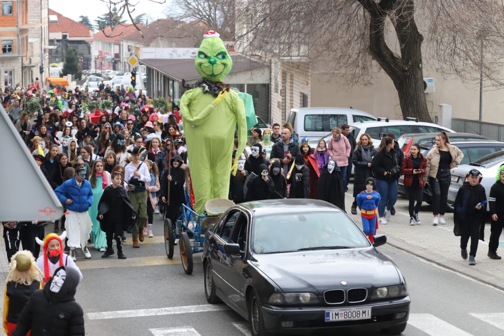 FOTO/VIDEO Bakove svečanosti okupile brojne Imoćane | Dalmatinski portal