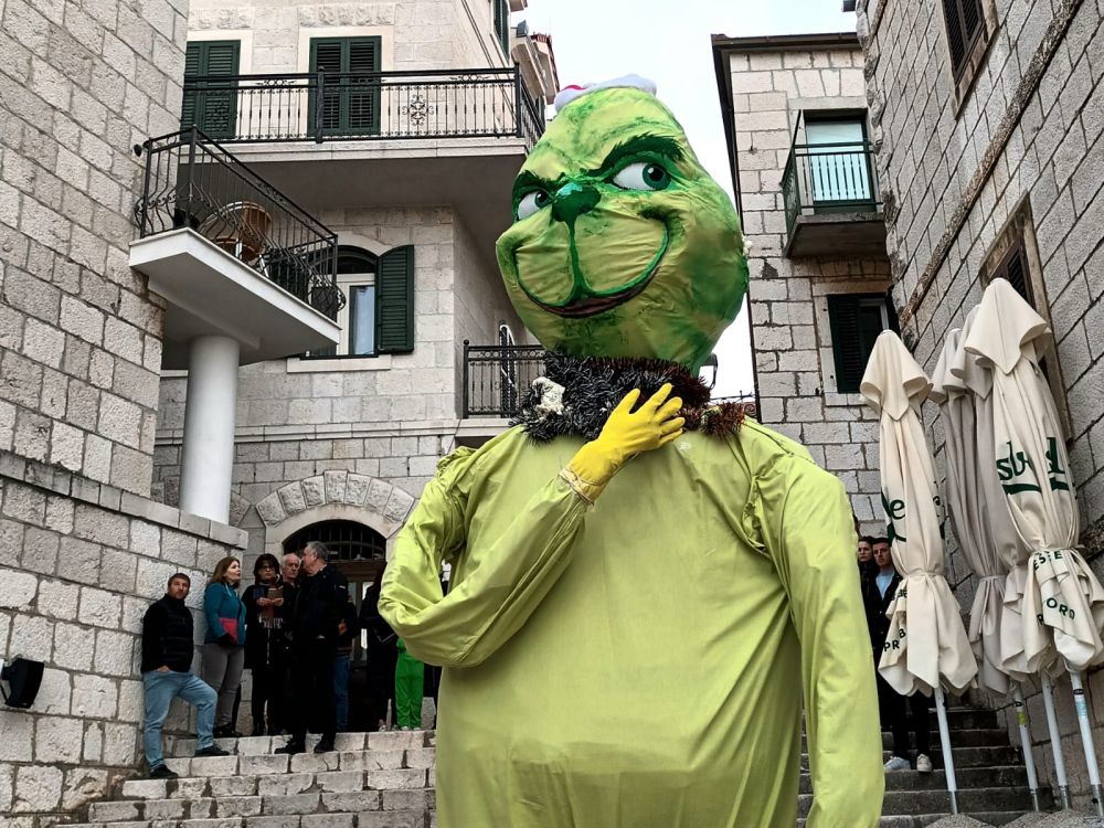 FOTO/VIDEO Bakove svečanosti okupile brojne Imoćane | Dalmatinski portal