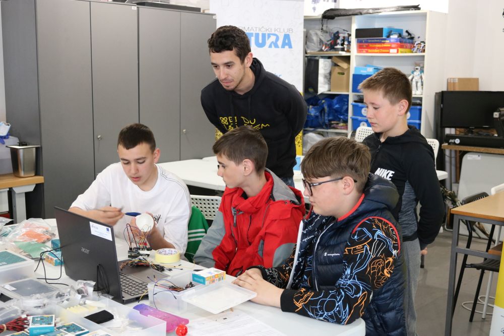 FOTOGALERIJA Održane proljetne Du STEM radionice | Dalmatinski portal