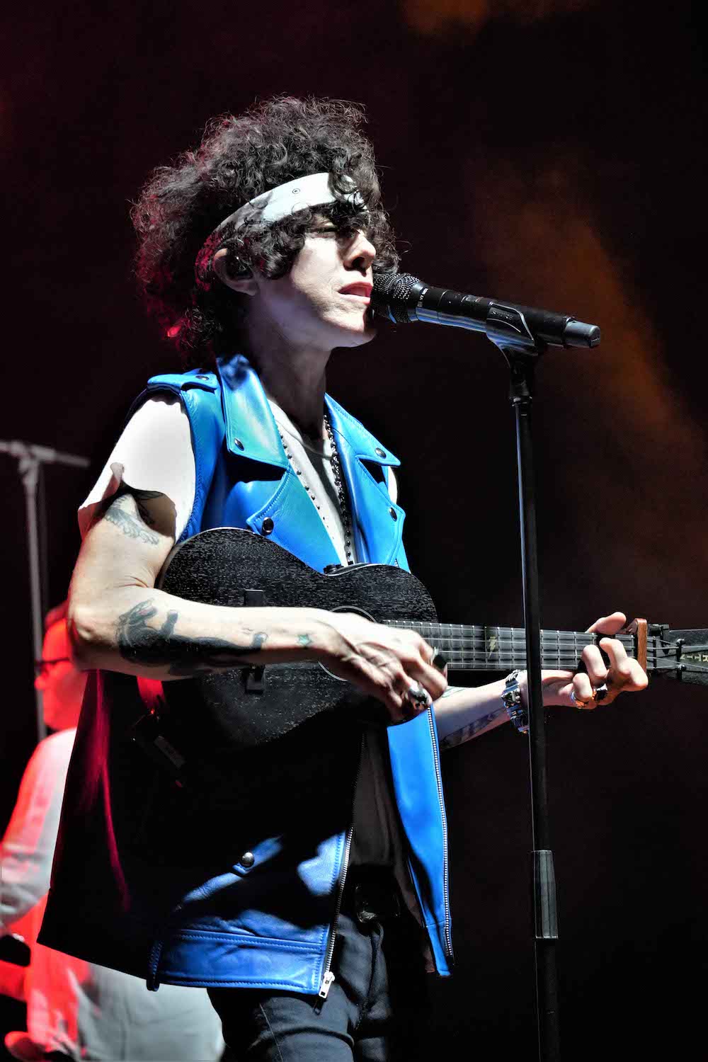 NOVA FOTOGALERIJA Laura Pergolizzi oduševila Prokurative | Dalmatinski ...