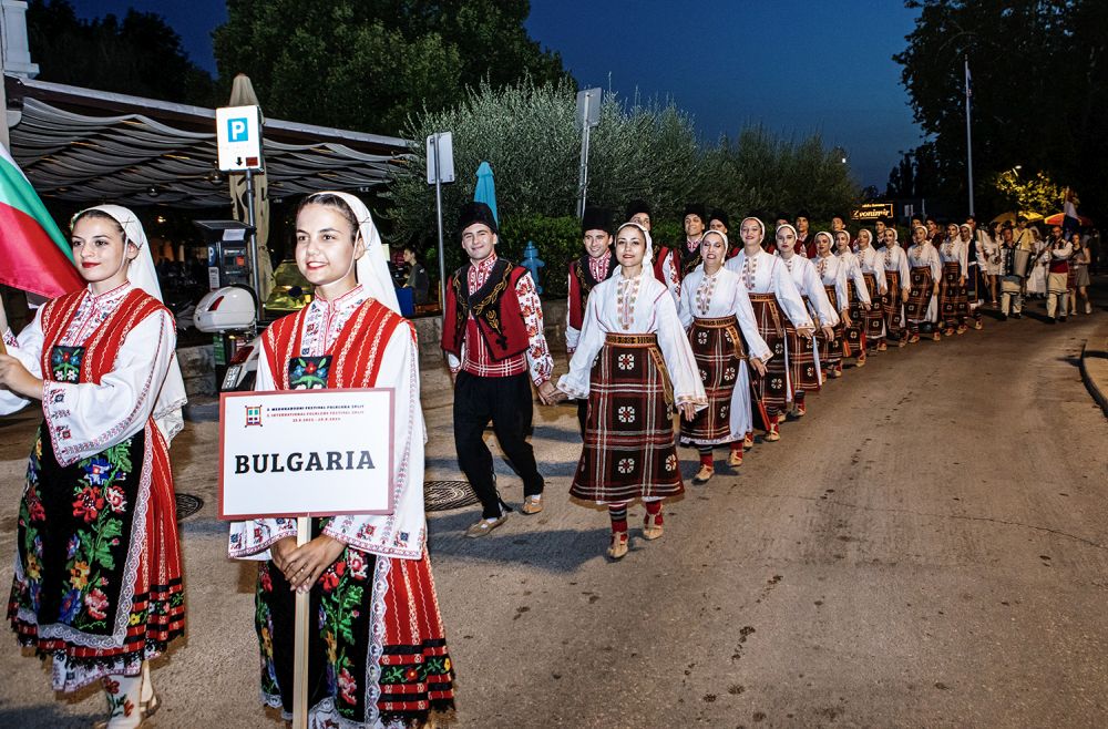 FOTOGALERIJA Sjajnim plesnim koncertom na solinskoj Gradini završen 2. Međunarodni festival ...