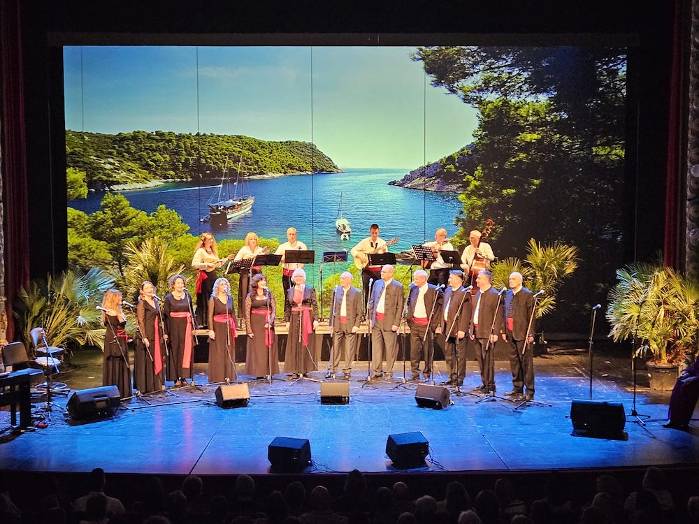 FOTOGALERIJA 'Ta divna splitska noć' u splitskom teatru u izvedbi ...