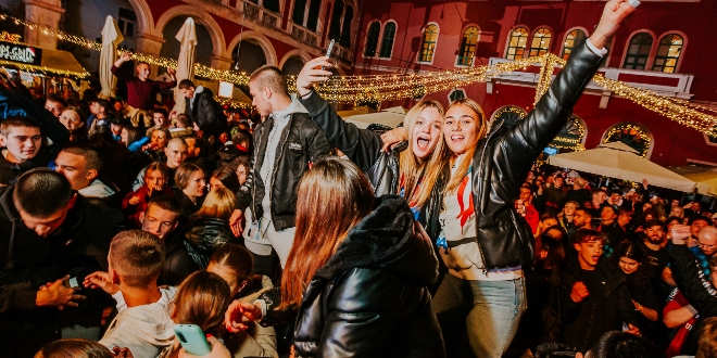 Cijeli Split se pretvara u pozornicu! TBF, LET 3, Jole, Stavros ...